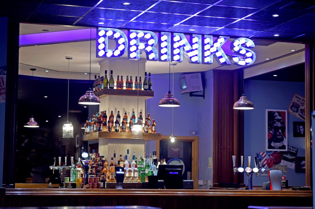 HOLLYWOOD BOWL GROUP CONTINUES INVESTMENT PROGRAMME WITH £400,000 ...