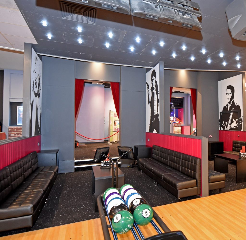 HOLLYWOOD BOWL GROUP CONTINUES INVESTMENT PROGRAMME WITH £400,000 ...